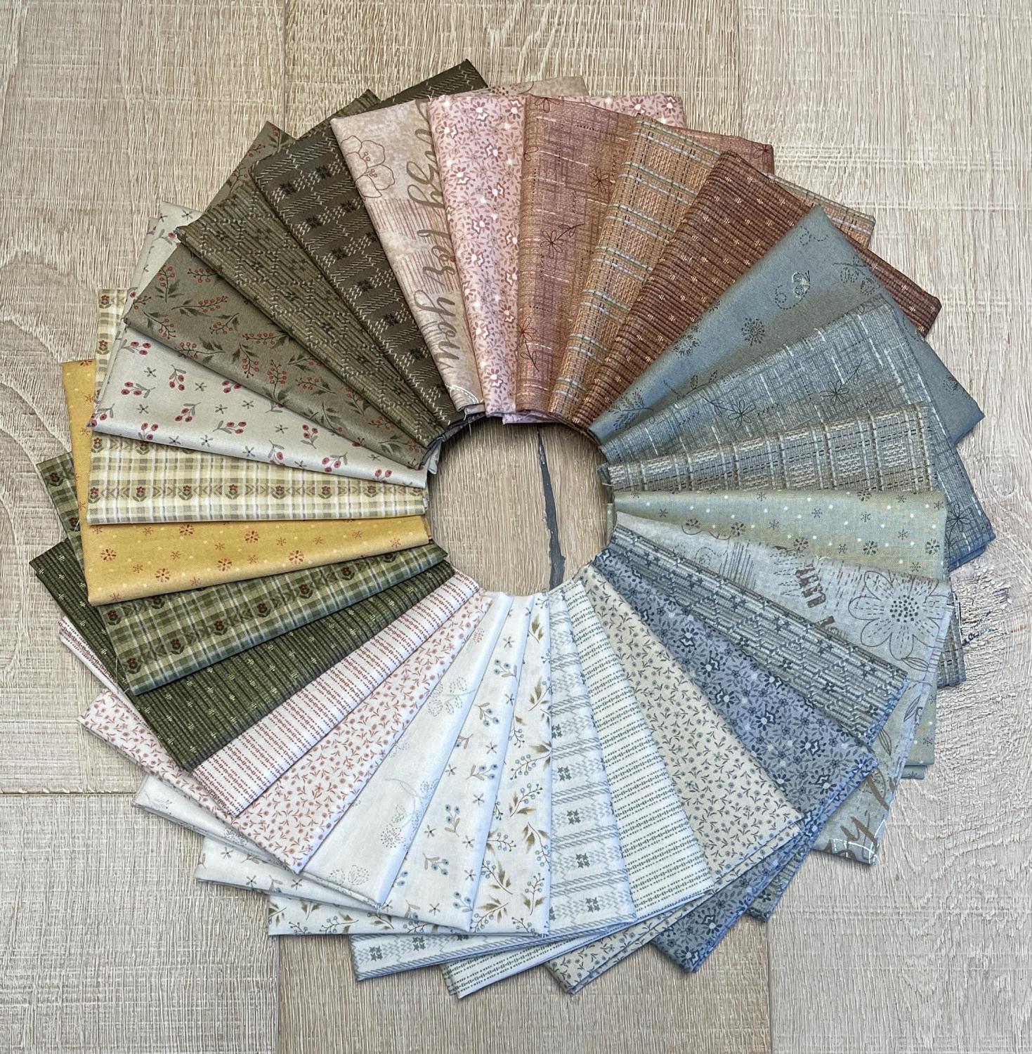 Simply Charming - Fat Quarter Bundle - 28 pieces - 19.5 x 21" each ...